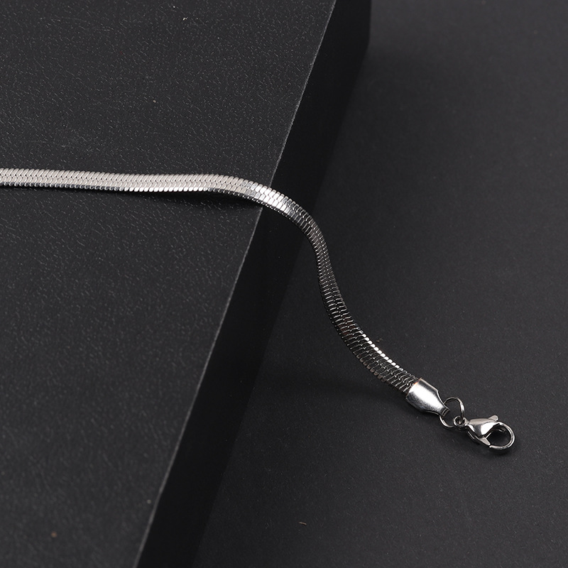 嘻哈个性简约不锈钢刀片链4mm宽扁平蛇骨链女钛钢锁骨项链男配饰-阿里巴巴
