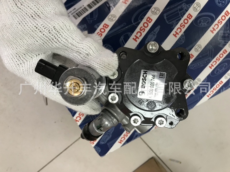 适用于奥迪Q5方向机转向助力泵8R0145155D-阿里巴巴