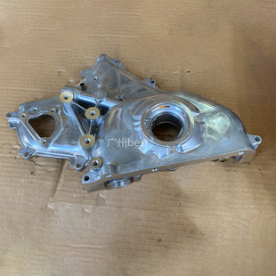 15010-EB70A纳瓦拉NAVARA机油泵时规盖总成Auto Parts Oil Pump-阿里巴巴