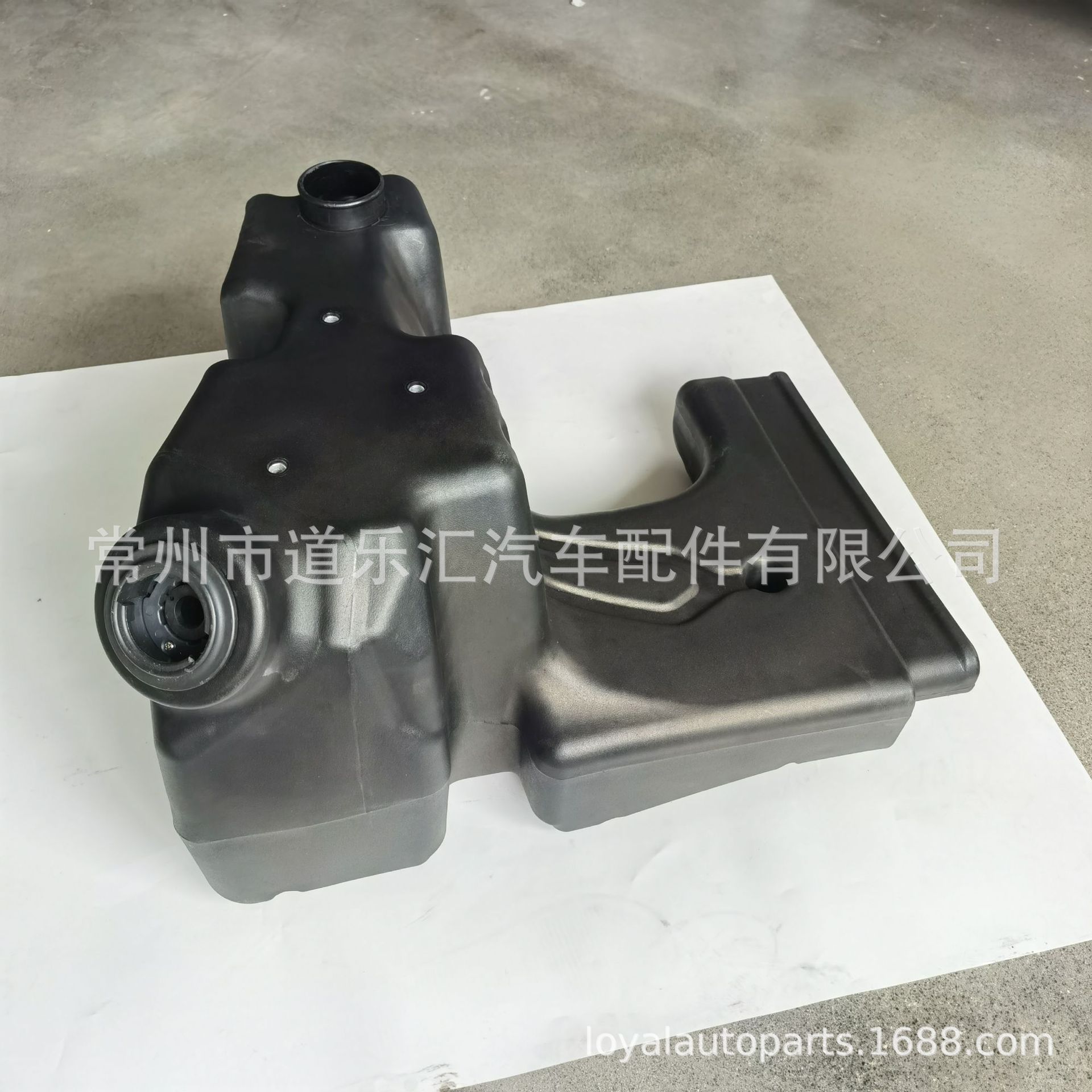 22116325 22194174 尿素箱适用于沃尔沃卡车-阿里巴巴