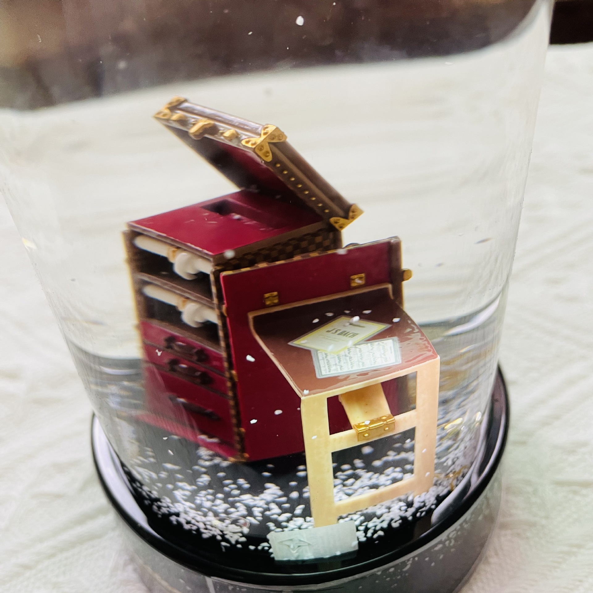 外贸定制水晶球音乐盒树脂工艺品家居摆件客厅创意圣诞雪花球-阿里巴巴