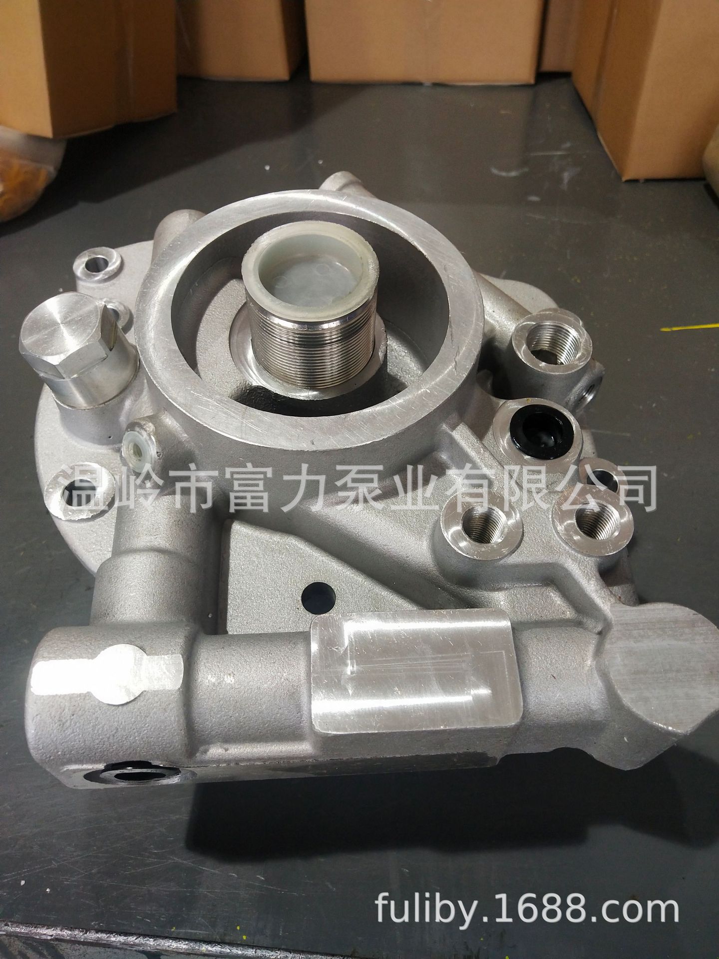 82988360 81871528 TRACTOR PUMP 齿轮泵 农机泵-阿里巴巴