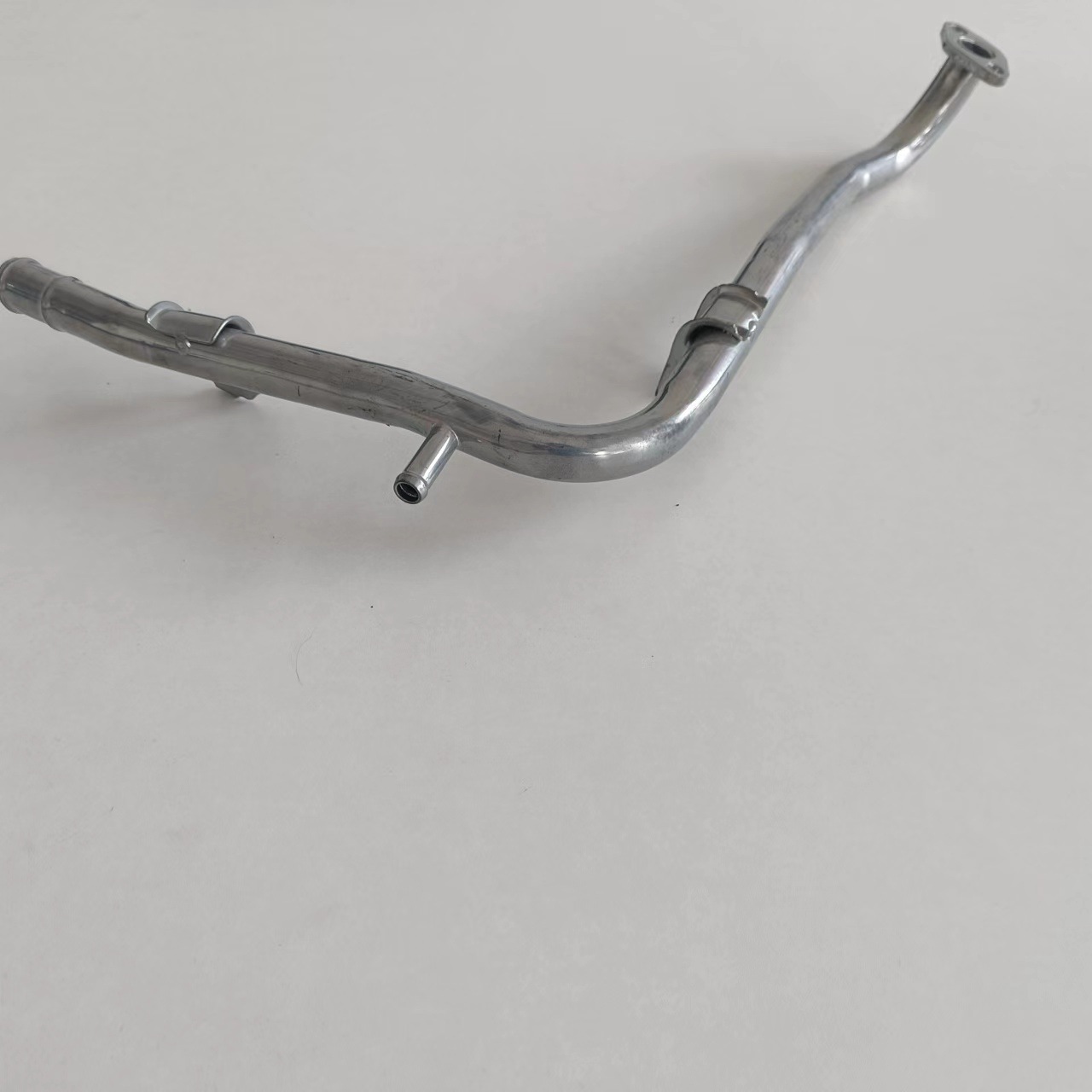 25457-2B000适用于现代起亚伊兰特悦动朗动瑞纳加热管铁水管油管-阿里巴巴