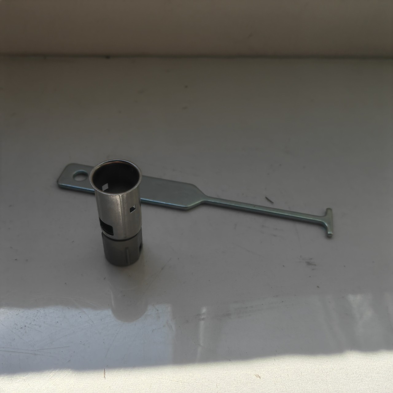 适用于吉普道奇杜兰戈02-10” 点烟器座 04793554AC 4793554AC-阿里巴巴