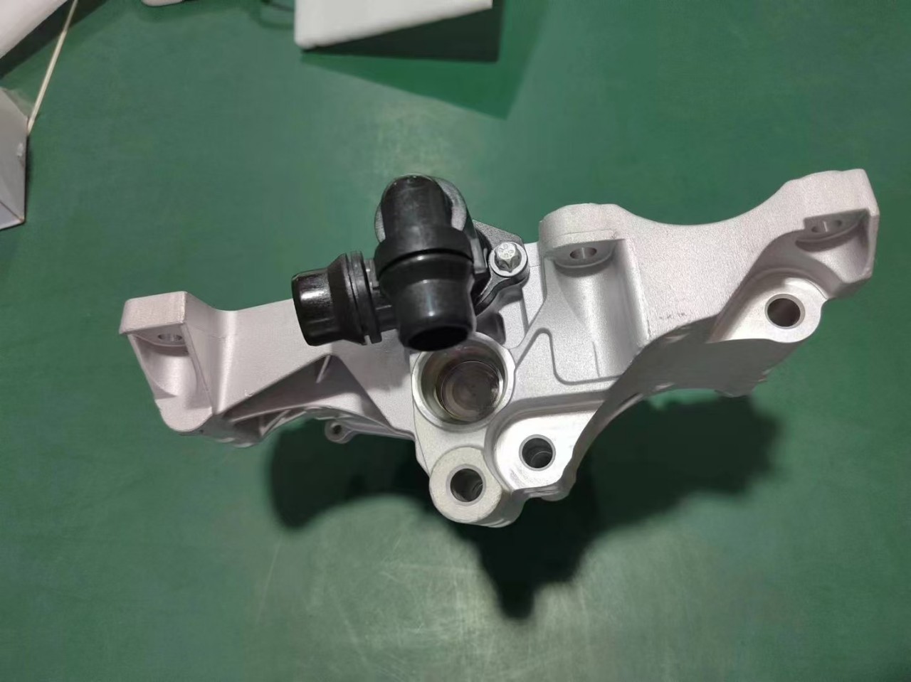 11518650988 11518666807 8650988发动机水泵 适用宝马X5/3系/6系-阿里巴巴