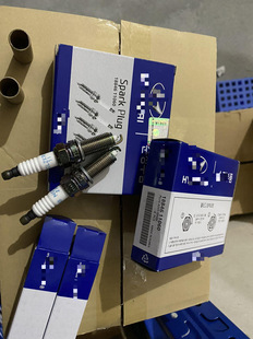 跨境批发供应汽车火花塞Spark Plug适用现代 RER8MC(18854-10080)-阿里巴巴