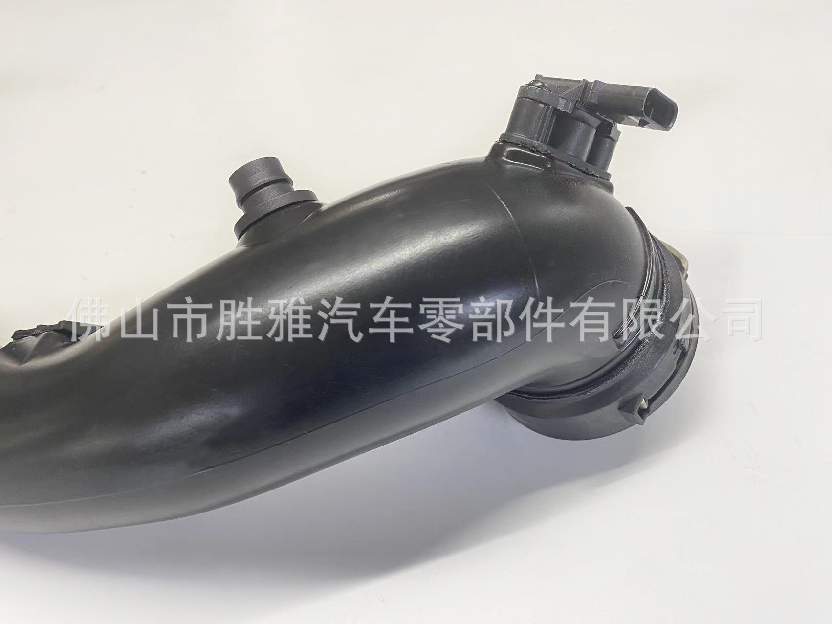 适用宝马N55 N54发动机 增压进气管 13 71 7 604 033 13717604033-阿里巴巴