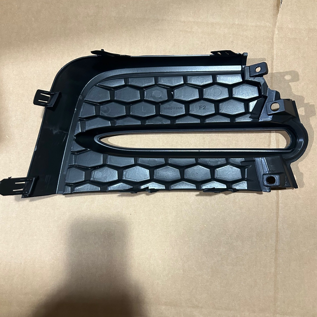 适用于丰田雷凌运动2020 美版雾灯框81482-02A20 81481-02A30-阿里巴巴