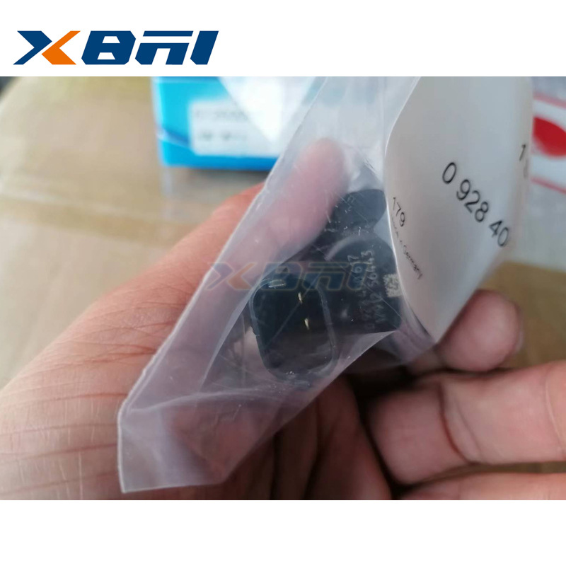 重汽豪沃液压上装配件液压油箱呼吸滤芯空气滤芯 8102117 8.5X6-阿里巴巴