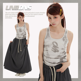 UNBDNS美式复古辣妹无袖印花吊带背心女夏修身显瘦设计感休闲百搭-阿里巴巴