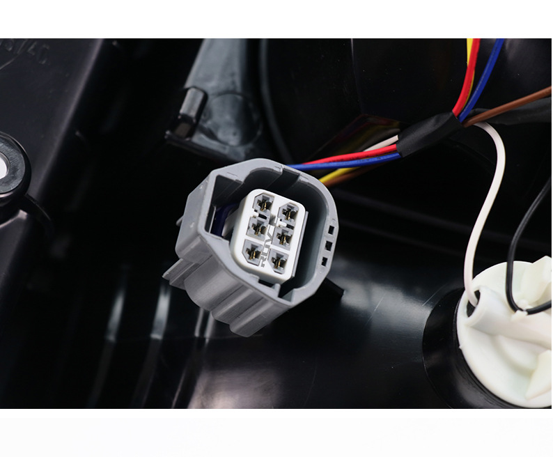 适用于10-11神行者2尾灯 白色 L359Freelander LR022050 LR022053-阿里巴巴