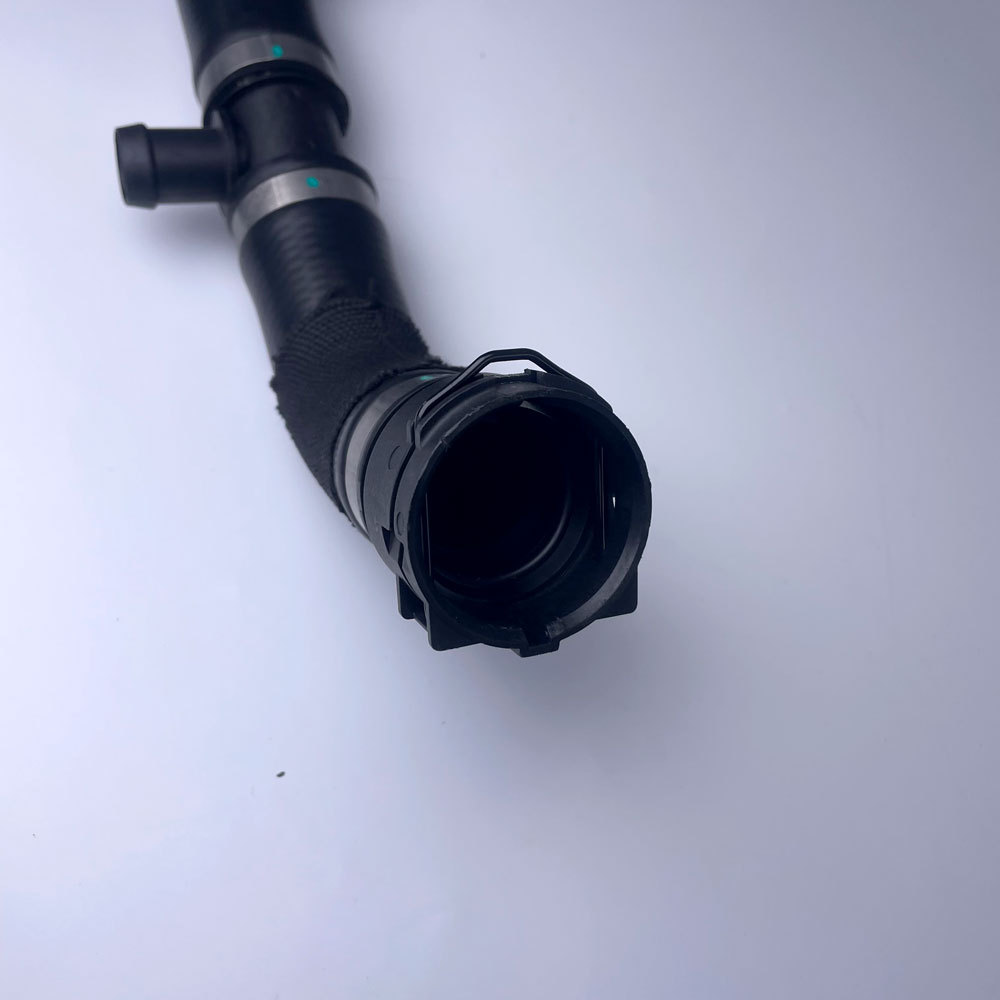 适用于奥迪A6 A6L 水管 暖风水管 发动机冷却液胶管4F0121055P-阿里巴巴