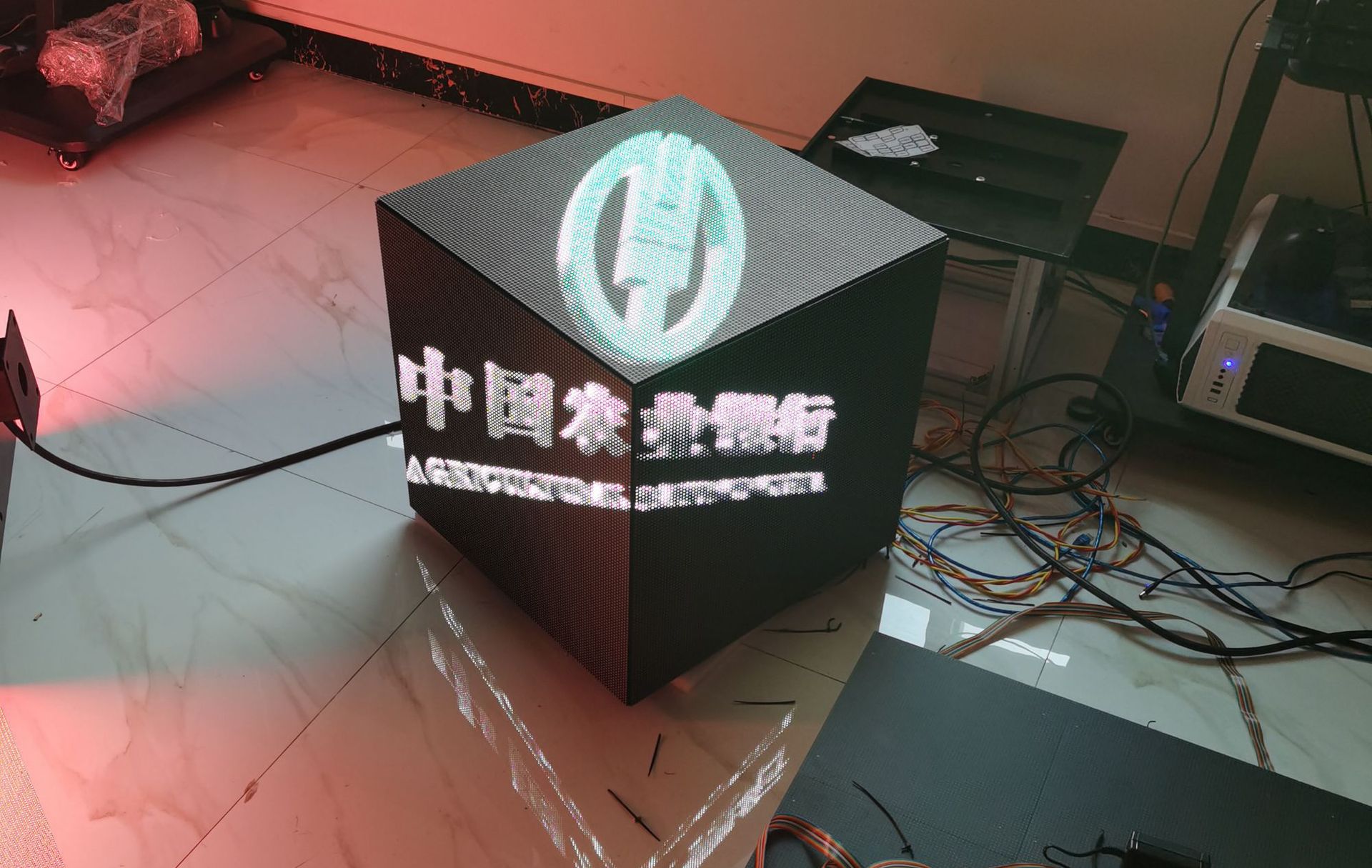 深圳沃美森定制p4.8户外魔方屏p2.5室外led魔方500mm广告魔方定制-阿里巴巴