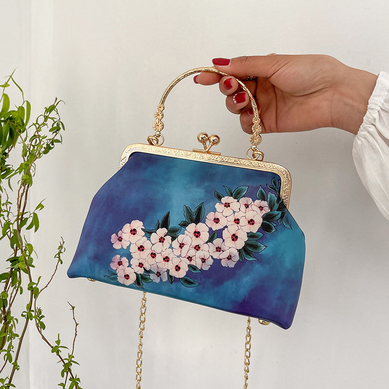 One shoulder his antique collocation cheongsam bagChinese wind ...