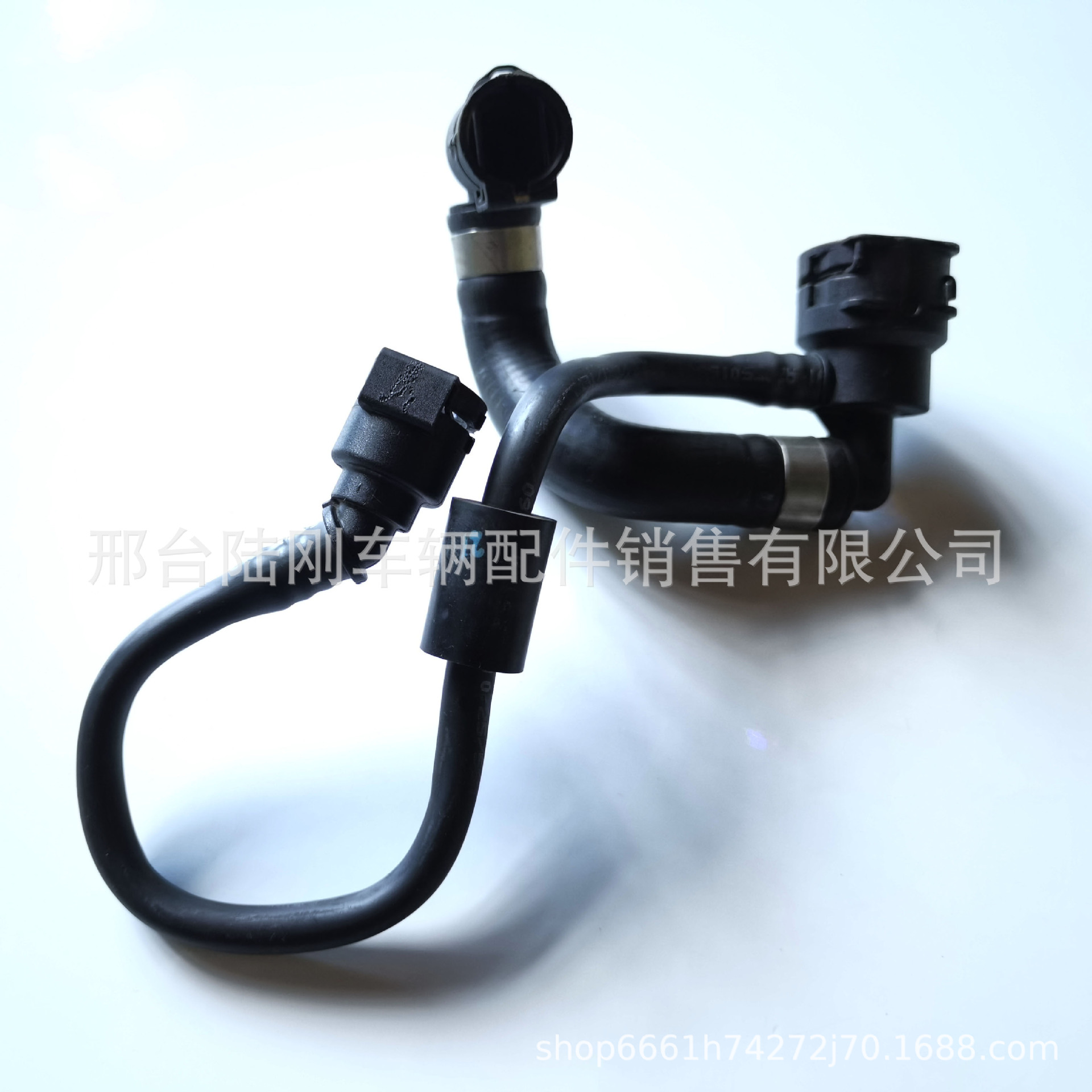 A2055015301适用B驰C级W205/E级W213/GLC级X253冷却系统软管水管-阿里巴巴