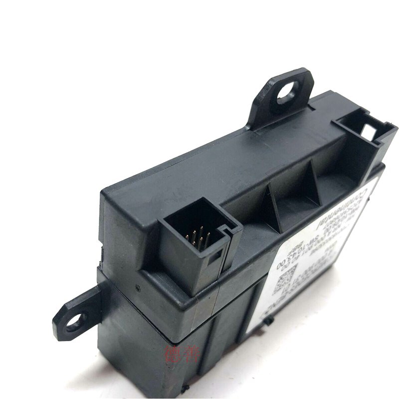 适用奔驰172 SLK200 SLK250 SLK300 SLK350倒车雷达模块 电眼电脑-阿里巴巴