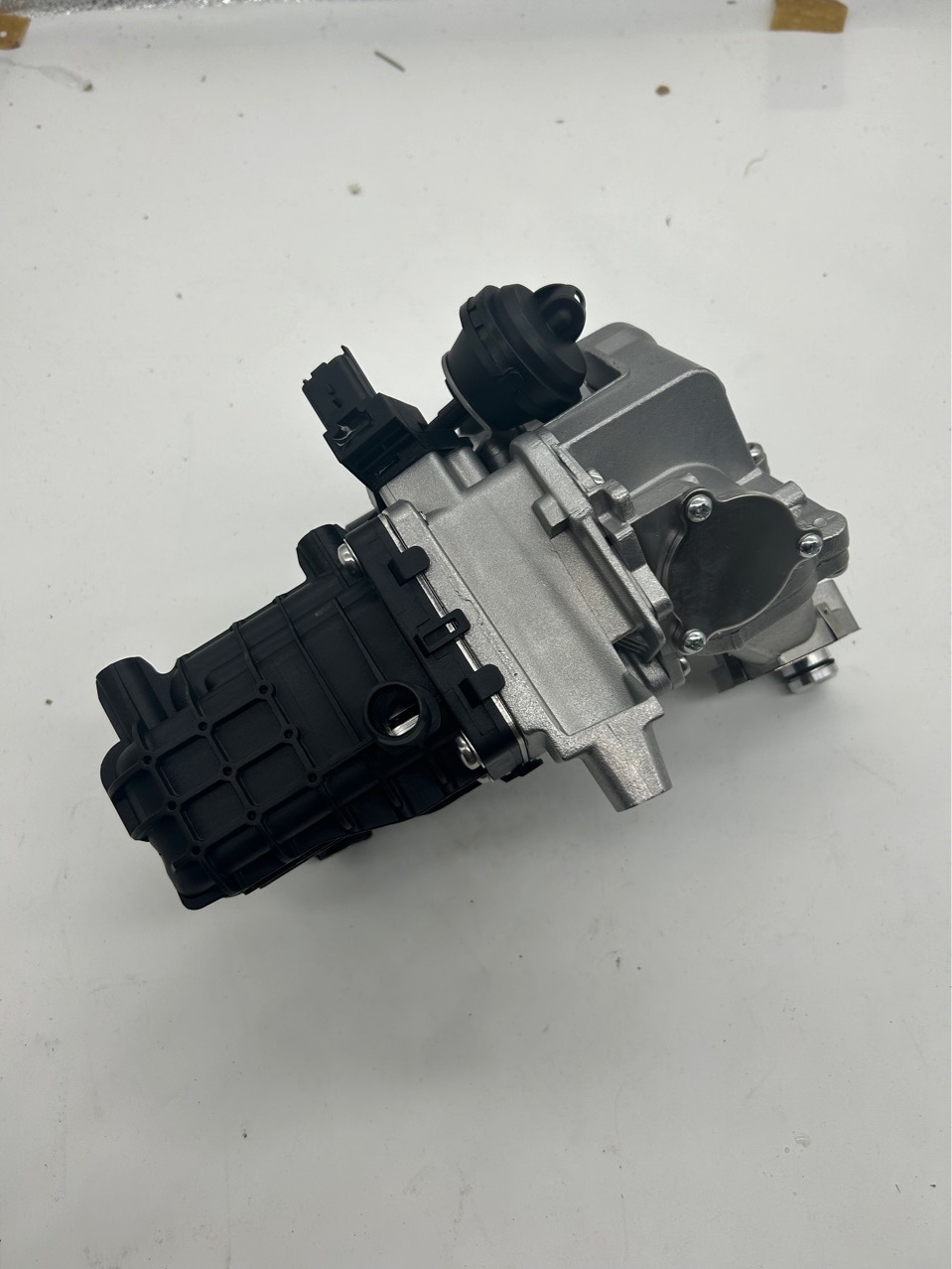 厂家直供EGR冷却器模块9821395680 9801705280 9807593080-阿里巴巴