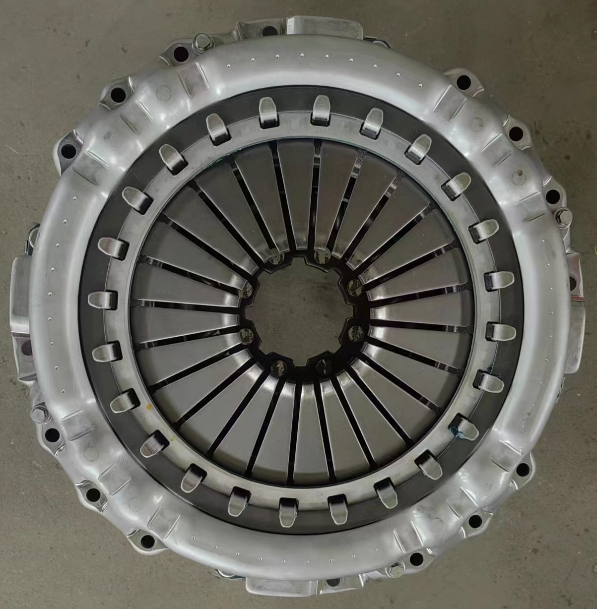 源头厂家批发直销离合器片 分离轴承 离合器拨叉轴承-阿里巴巴