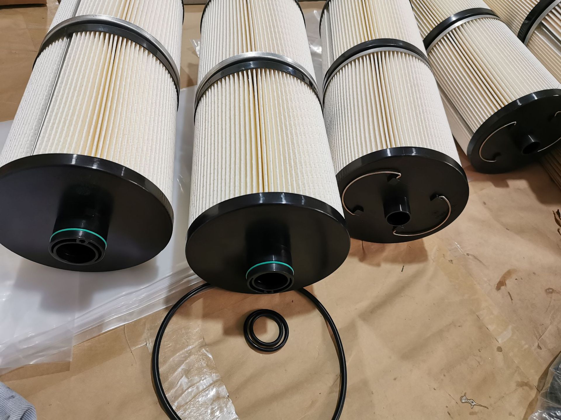 供应油水分离滤芯FS53022 燃油滤清器FS53022-阿里巴巴