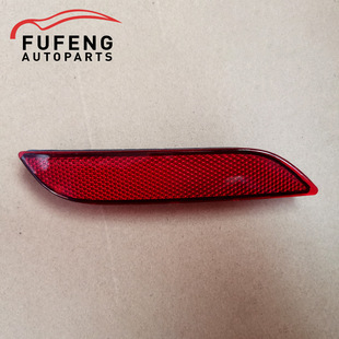 适用于2018-2021丰田凯美瑞CAMRY后杠反光片器81920-06060 33020-阿里巴巴