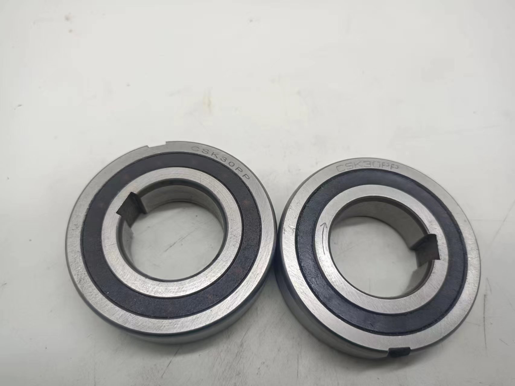 厂家直供单向轴承CSK30PP-2RS CSK35PP-2RS带内外键槽 高载荷轴承-阿里巴巴