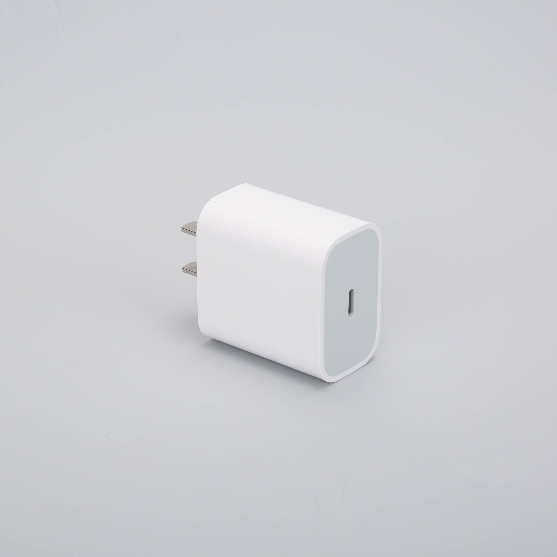 PD20W充电器3C认证快充TYPEC口适用于苹果iPhone16平板ipad闪充头-阿里巴巴