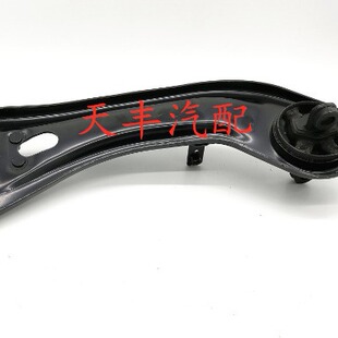 55270-2Z000、55280-2Z000适用于现代车型托臂、-阿里巴巴