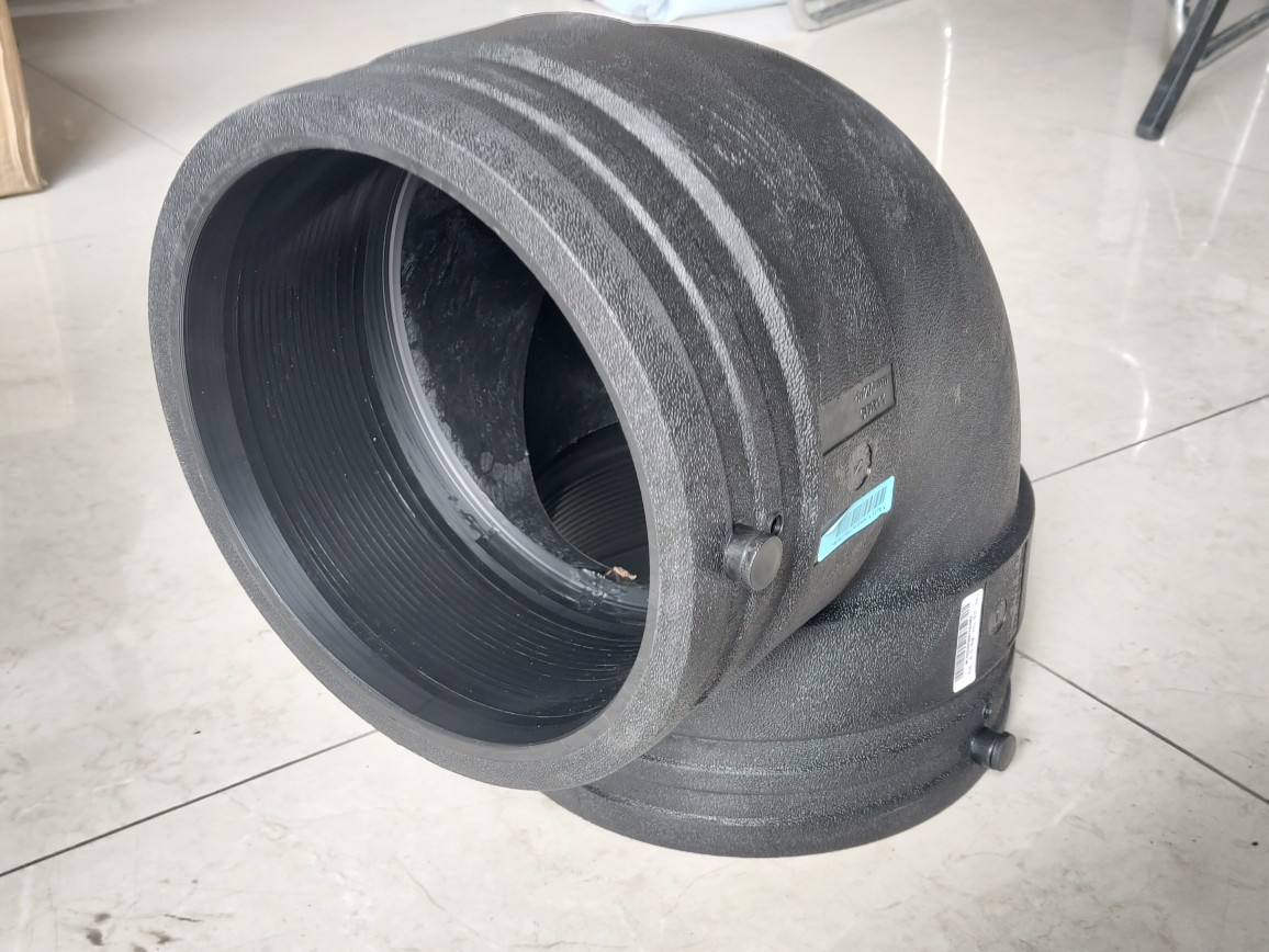 PE90°弯头 pe水管配件承插等径弯头 自来水管道电熔塑料弯头-阿里巴巴