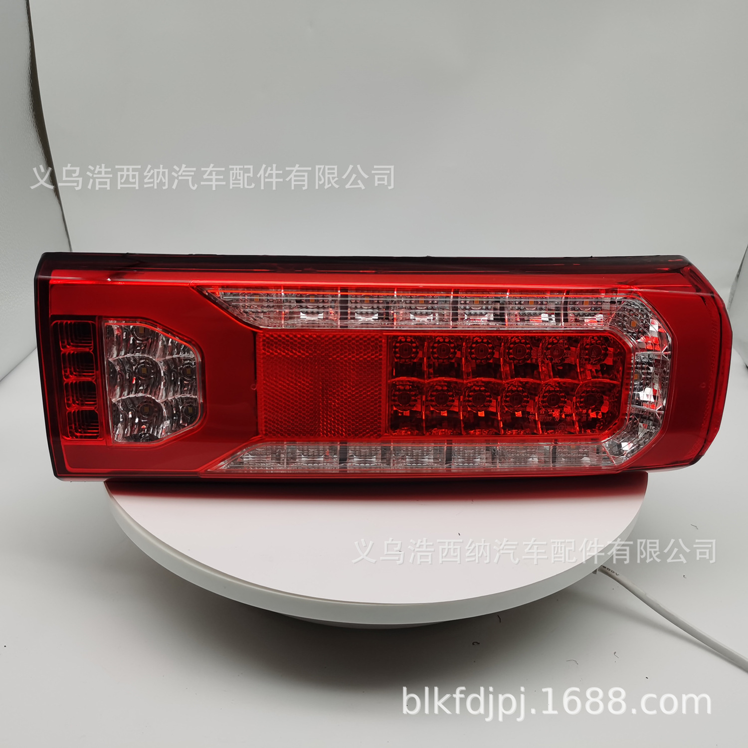 适用于欧系卡车奔驰ACTROS 阿克托斯MP4,mp5 LED新款后尾灯-阿里巴巴