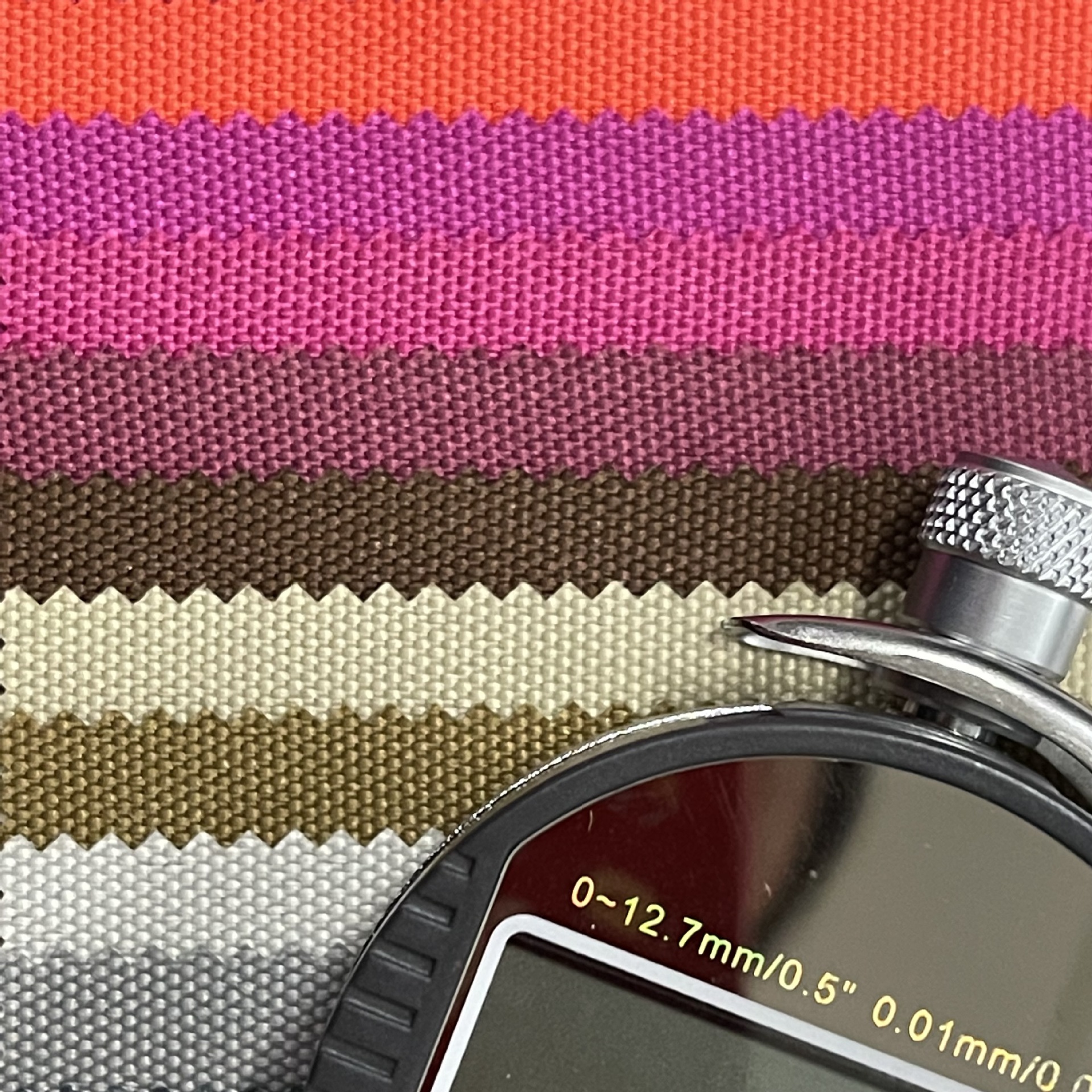 牛津化纤900D*600D防水特多龙加密过PU胶牛津 箱包 定 制-阿里巴巴