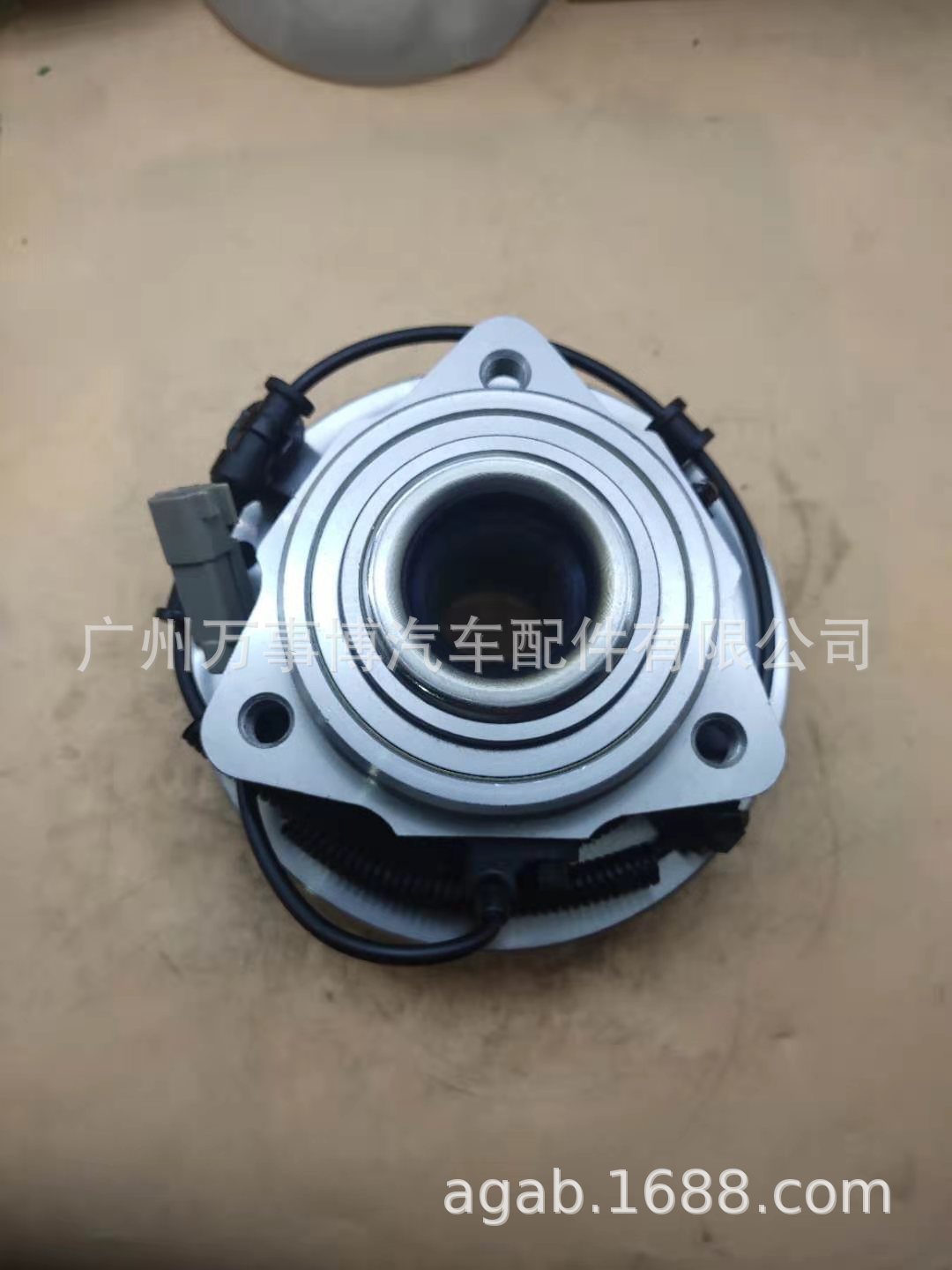 大切偌基、指挥官前轮轮毂轴头5208943AA 5208943AB 513234-阿里巴巴