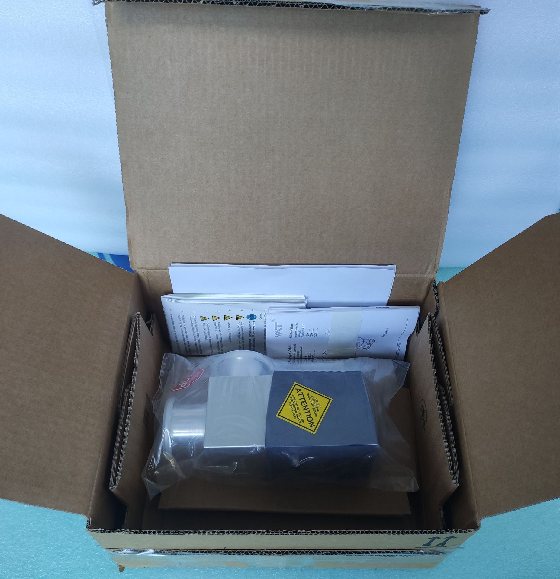 VAT 21632-KA21-0002 Aluminum Angle Valve DN 40, 1-1/2-阿里巴巴