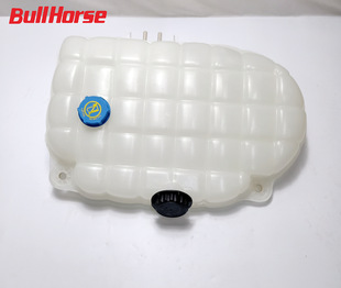 适用于重卡重汽水箱22821828 22430366 21493205 水箱50-463-034-阿里巴巴