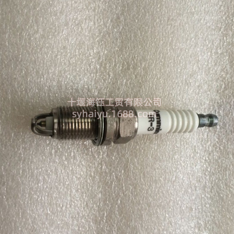 东风康明斯发动机6CT8.3天然气火花塞4955850 4937472 3976119-阿里巴巴