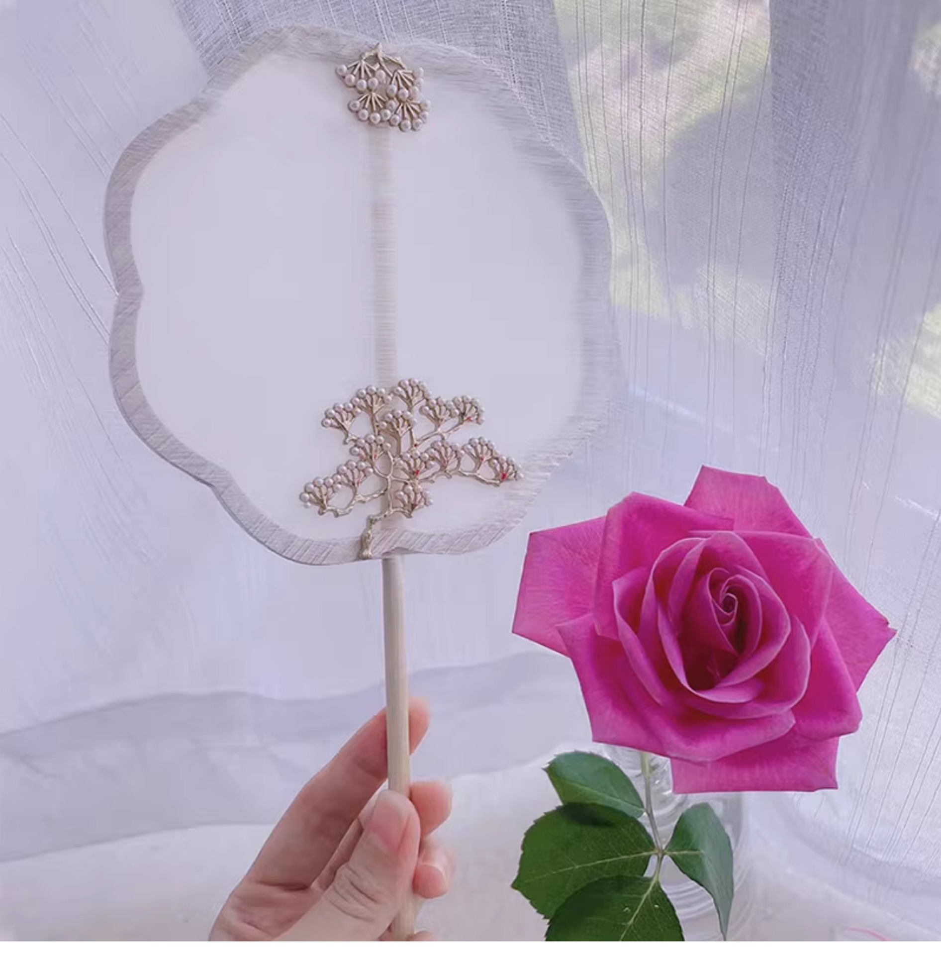 团扇批发实木蚕丝扇材料包骨DIY异形扇框圆形半成品扇子手工团扇-阿里巴巴