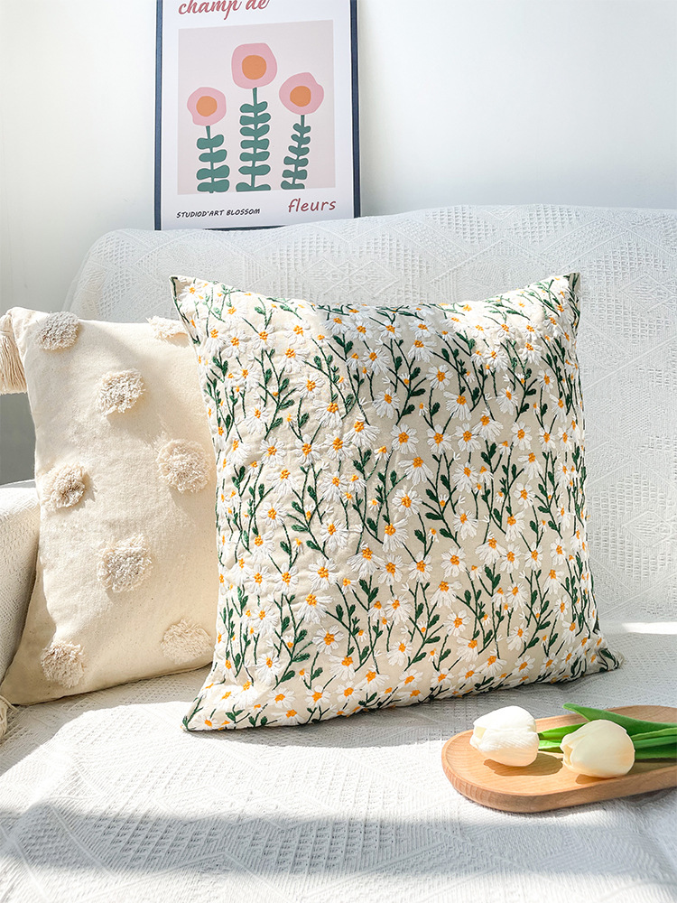 刺绣雏菊碎花抱枕套轻奢田园风民宿装飘窗靠枕靠垫可拆洗方形抱枕-阿里巴巴