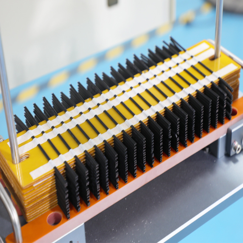 NTC自动化设备自动小黑头焊接设备 传感器焊接机 NTC自动焊接机-阿里巴巴