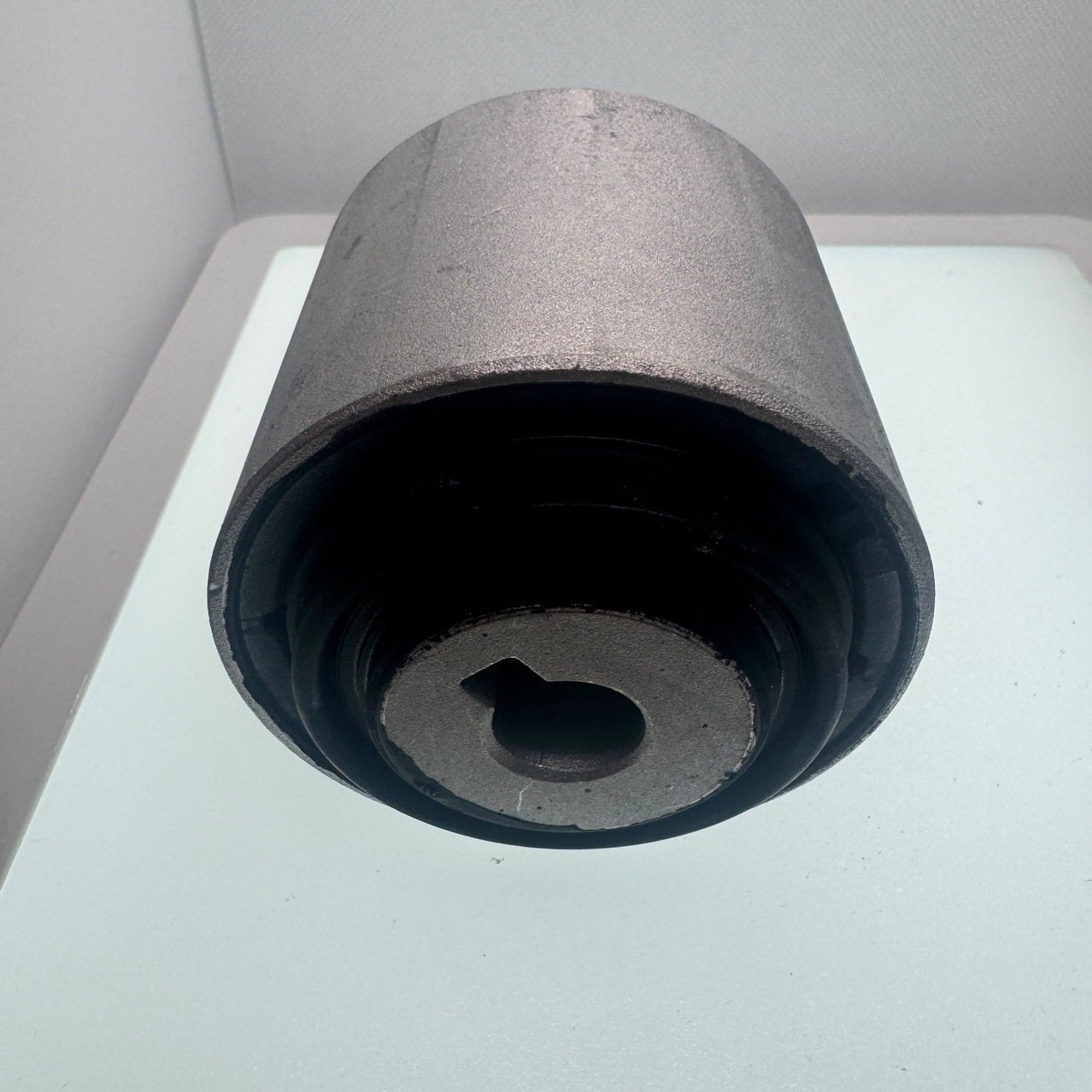 1673331600 适用于奔驰w167 控制臂胶套 摆臂衬套 下悬挂胶套-阿里巴巴