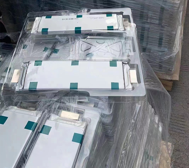 全新LG N2.2 3.7V E63ah 三元锂电池软包61AH大容量倍率快充电池-阿里巴巴