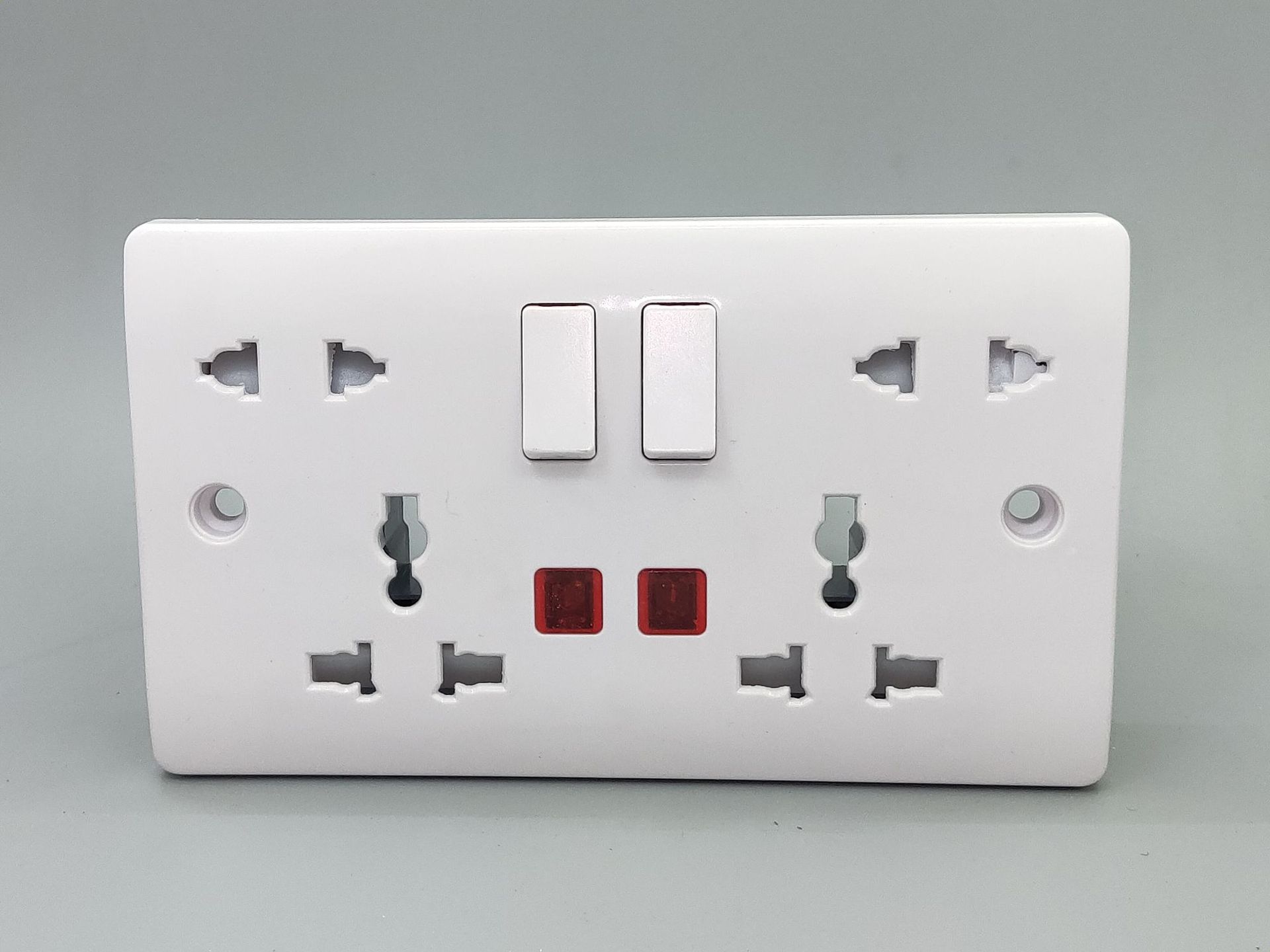 英规英标胶木开关面板一开13A双联多功能三孔中东南非非洲开关-阿里巴巴