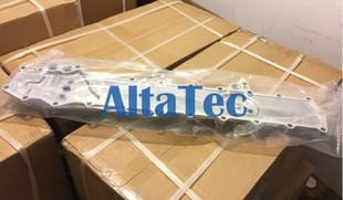 散热器边盖Engine Oil Cooler Cover ME034573 ME033687 ME074185-阿里巴巴