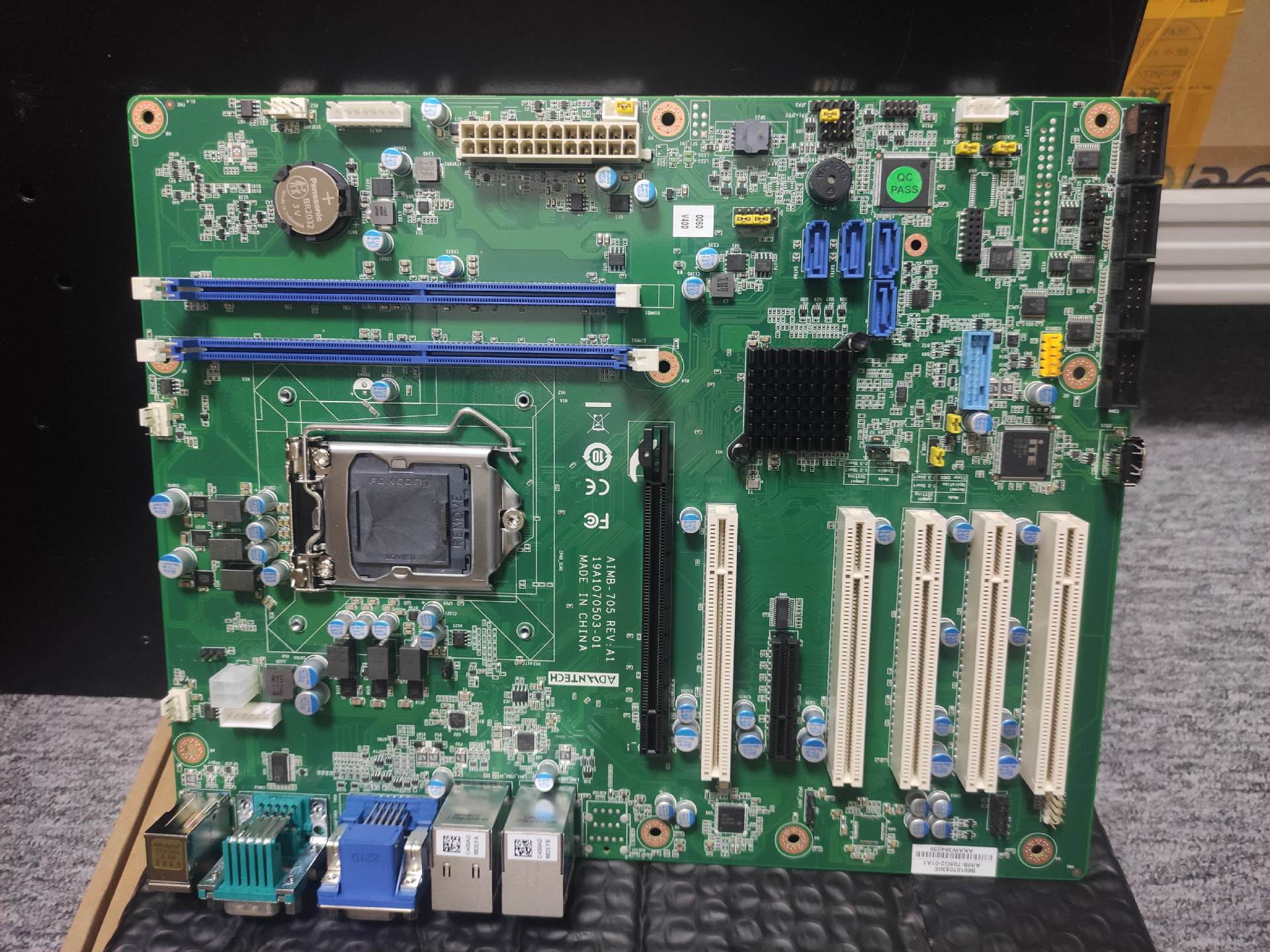 AIMB-705 研华 6-7代 ATX尺寸主板，5个PCI 2个PCIE扩展卡槽win7-阿里巴巴