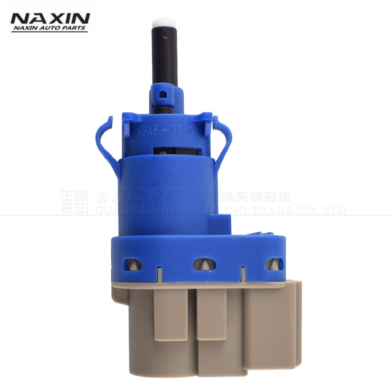 XKB500110适用于路虎揽胜发现刹车灯开关制动控制开关XKB500030-阿里巴巴