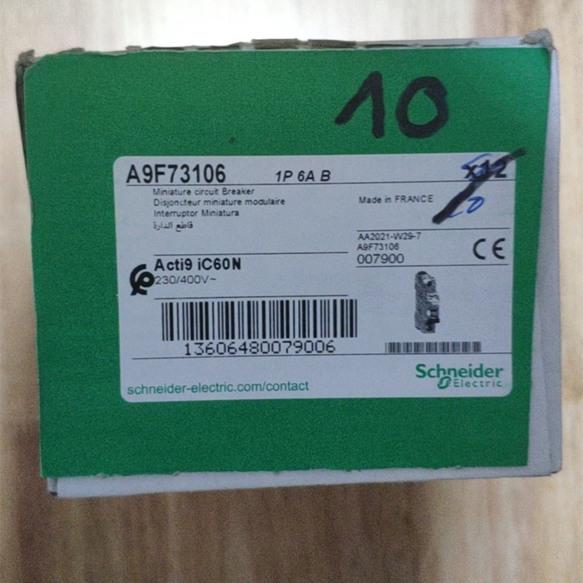 A9F92204 IC60L 2P Z4A好价格断路器VIGIIC65-ELE-2P 40A GS2LL3-阿里巴巴