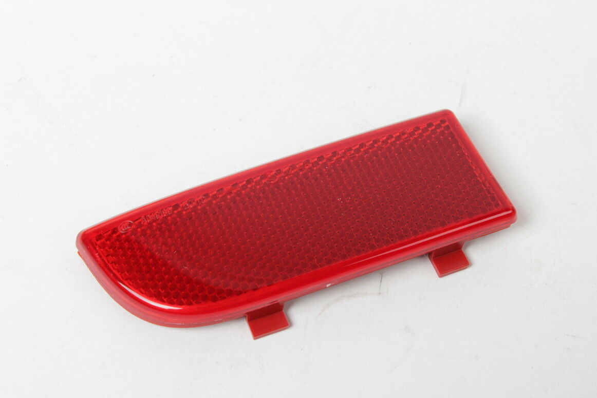 适用于奔驰唯雅诺威霆 W639后杠灯反射器6398260440 6398260040-阿里巴巴