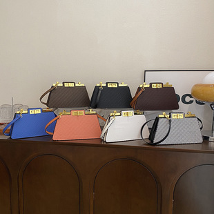 跨境欧美复古包包女2025秋季新款锁扣女包ins时尚百搭单肩斜挎包-阿里巴巴