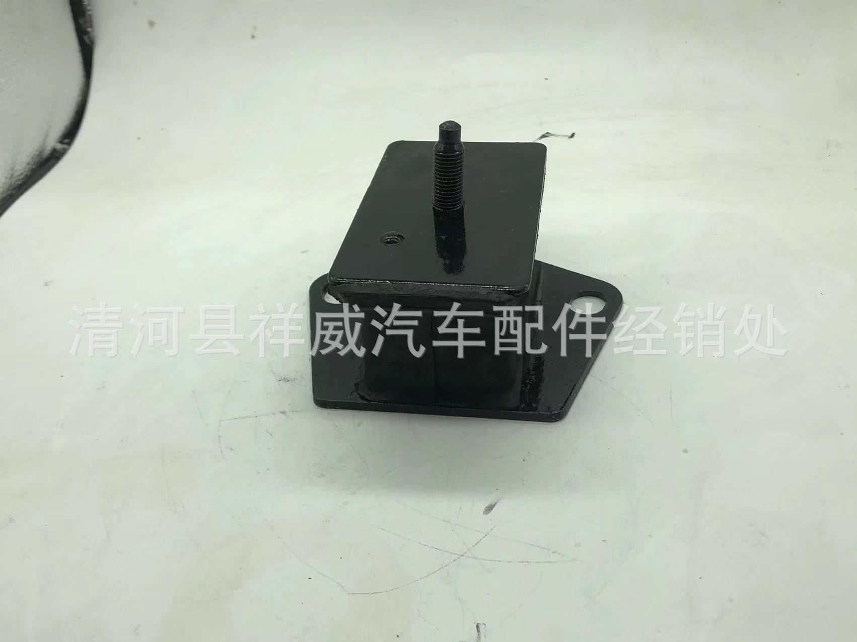 适用于三菱帕杰罗二代发动机支架胶垫 MB260572 配件厂家生产现货-阿里巴巴