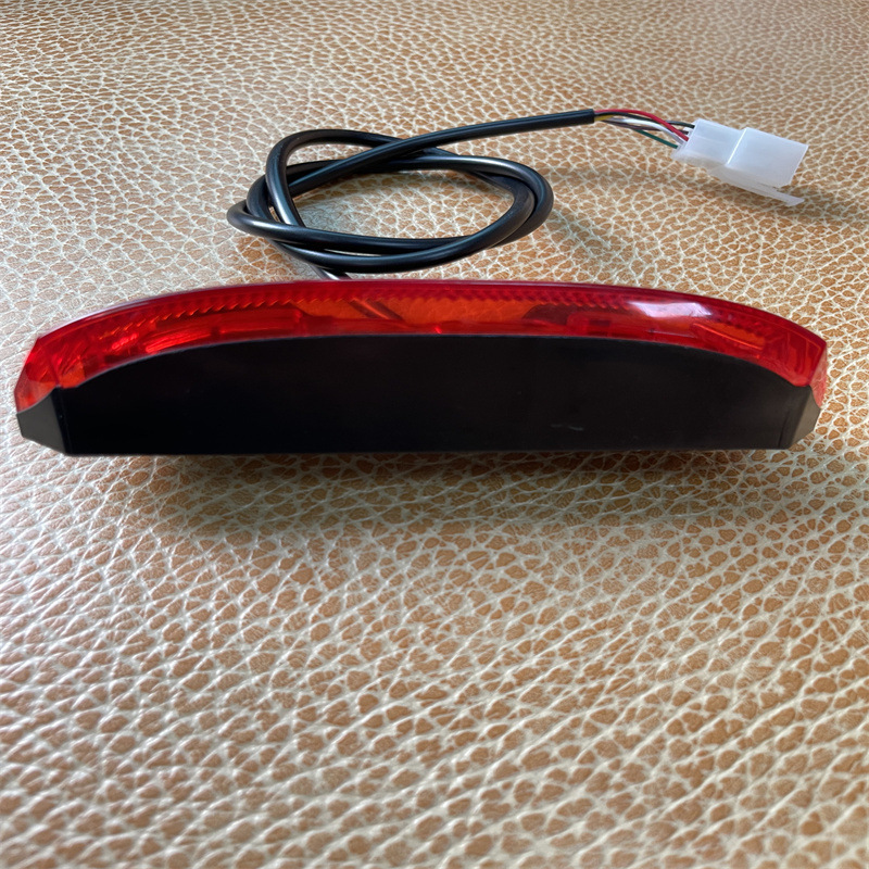 代驾锂电动车尾灯009 007A7小包车12 48V行车灯刹车灯转向灯总成-阿里巴巴
