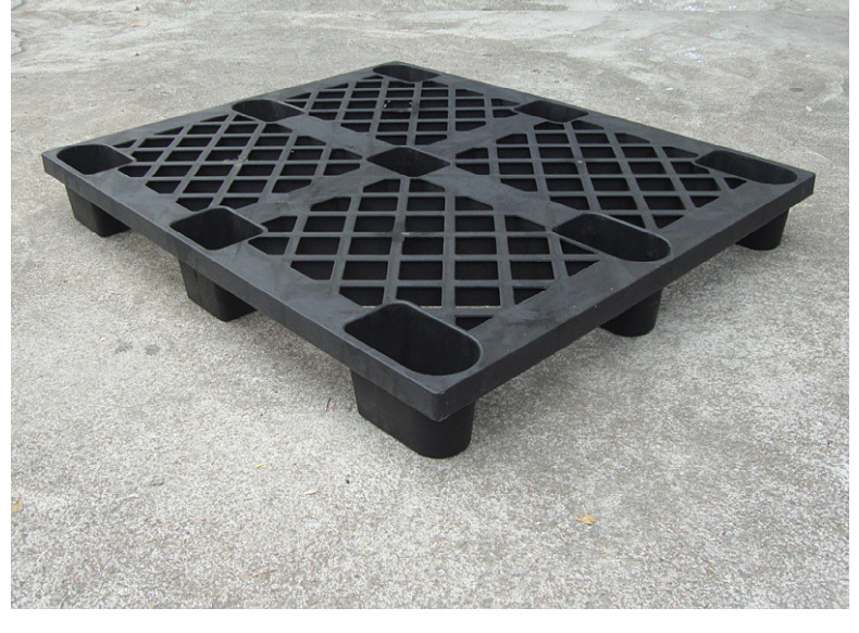 海运一次性黑色塑胶卡板出货打托栈板田字型塑料托盘四面进叉拖板-阿里巴巴