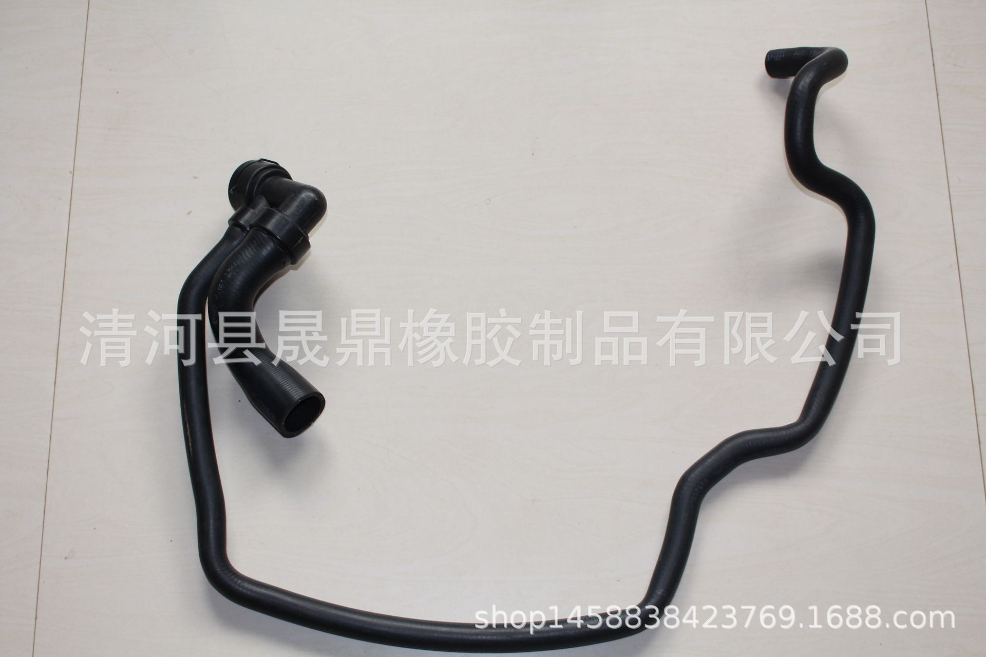 厂家供应GM 1.6T 水箱水管 暖风水管 13220125 13220128 1337888-阿里巴巴